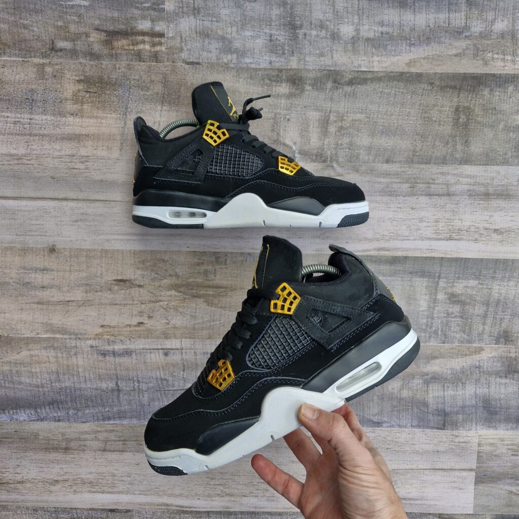 Nike Jordan Retro 4 Royalty - Dnordicos